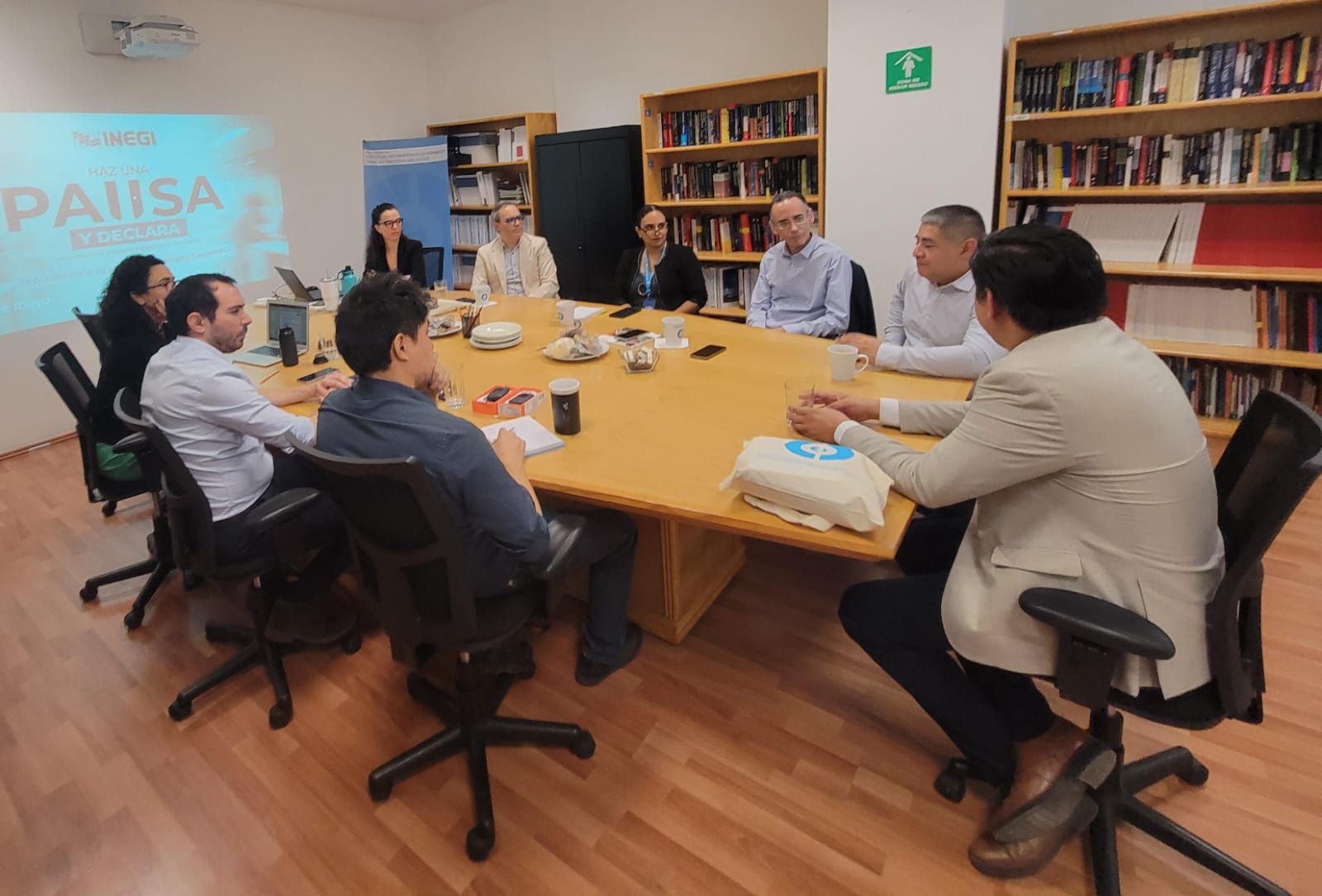 Encuestas de Victimización: reunión en INEGI y Centro de Excelencia ...