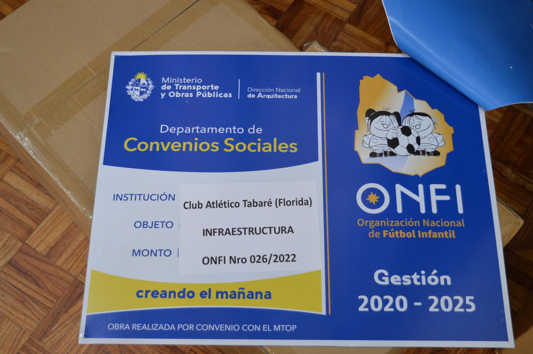 ONFI entregó kits de luminarias al Club Tabaré | Intendencia de Florida