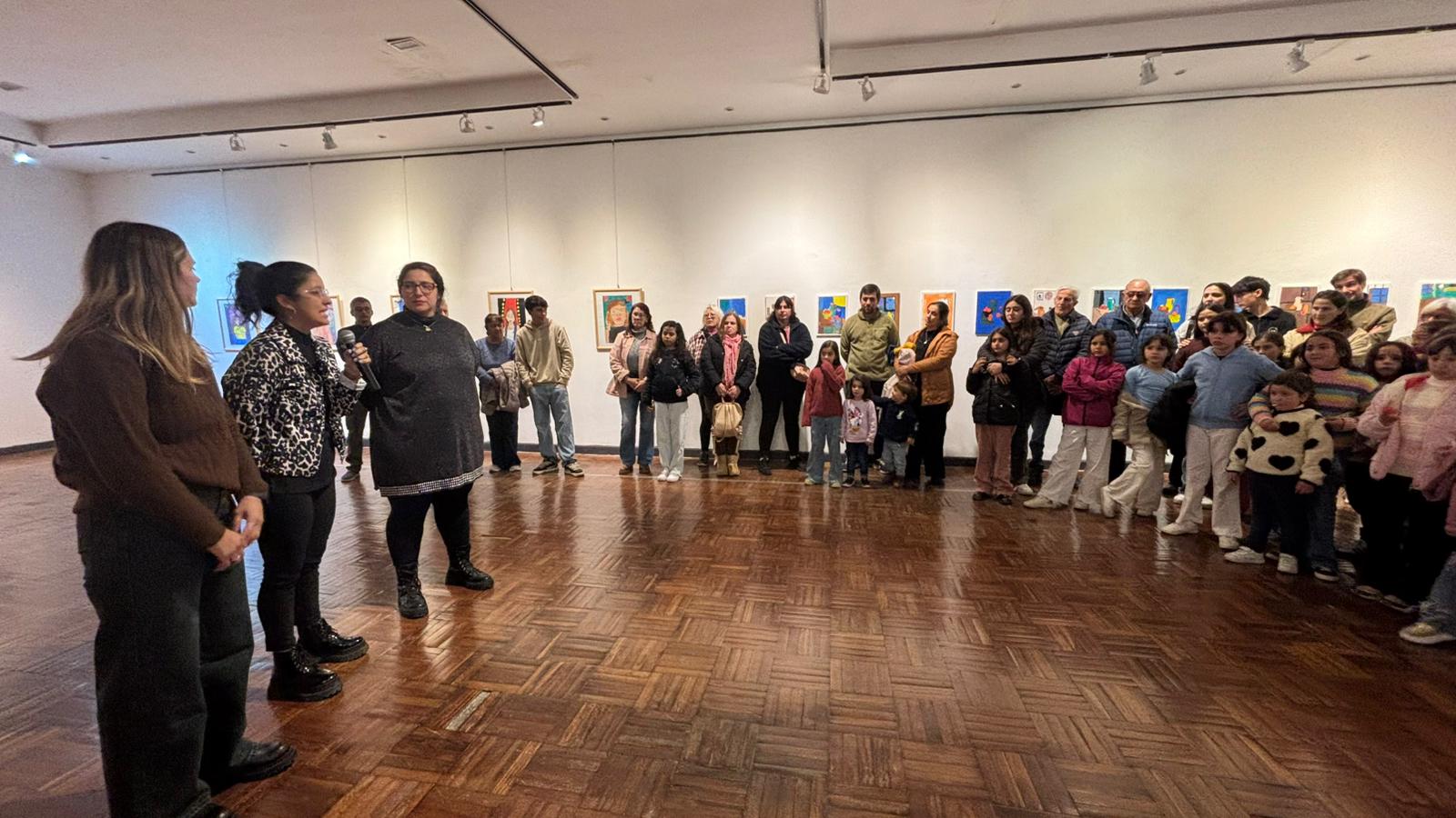 MAVEA recibió muestra de dibujo y pintura realizada por niños y jóvenes ...