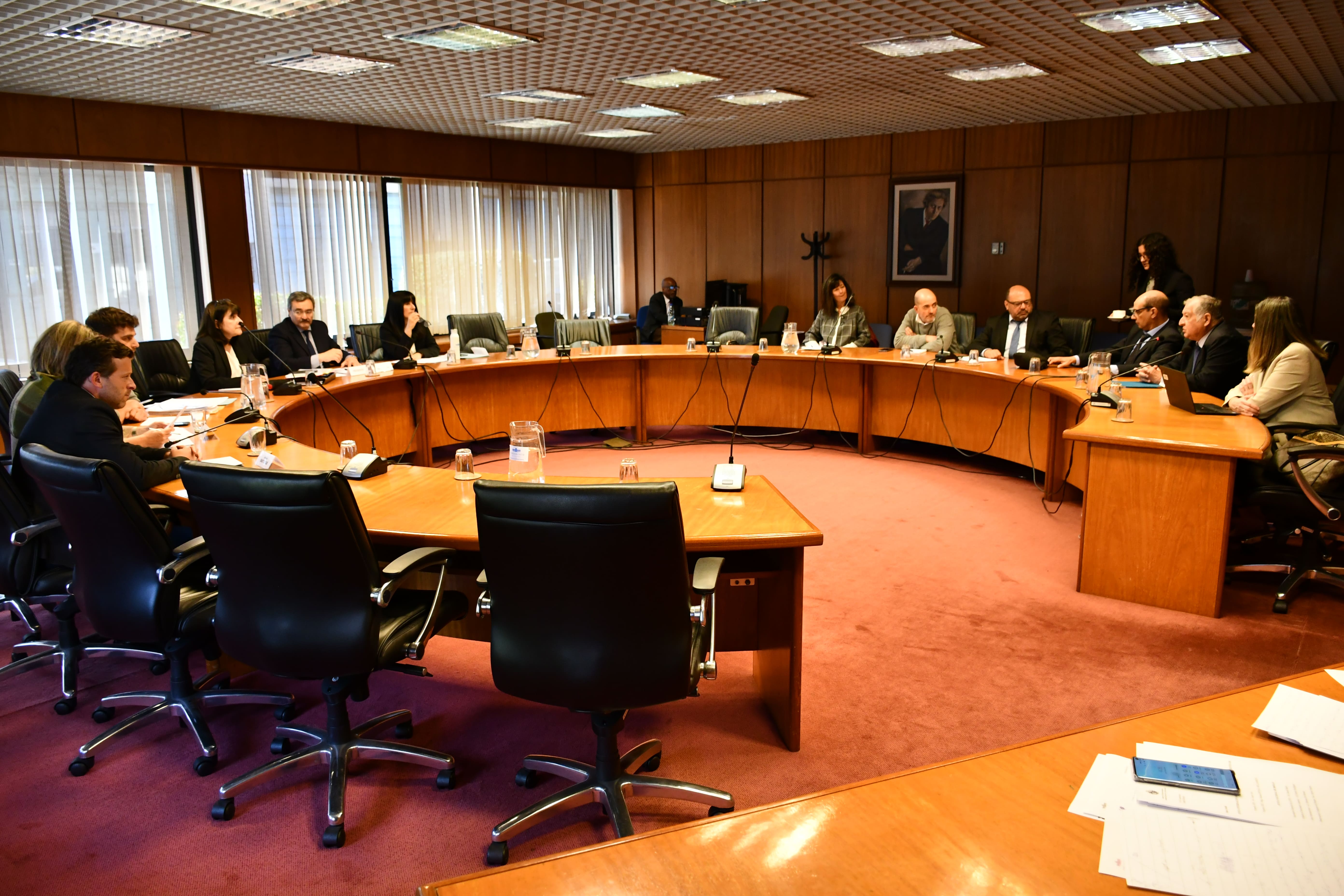 Misión oficial de la JIFE para fortalecer la cooperación internacional ...