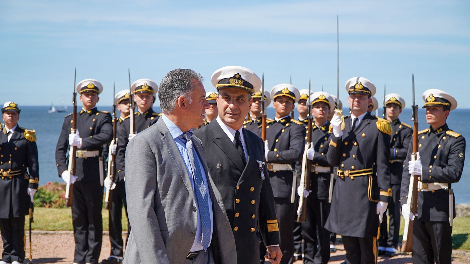 208° aniversario de la Armada Nacional | Ministerio de Defensa Nacional