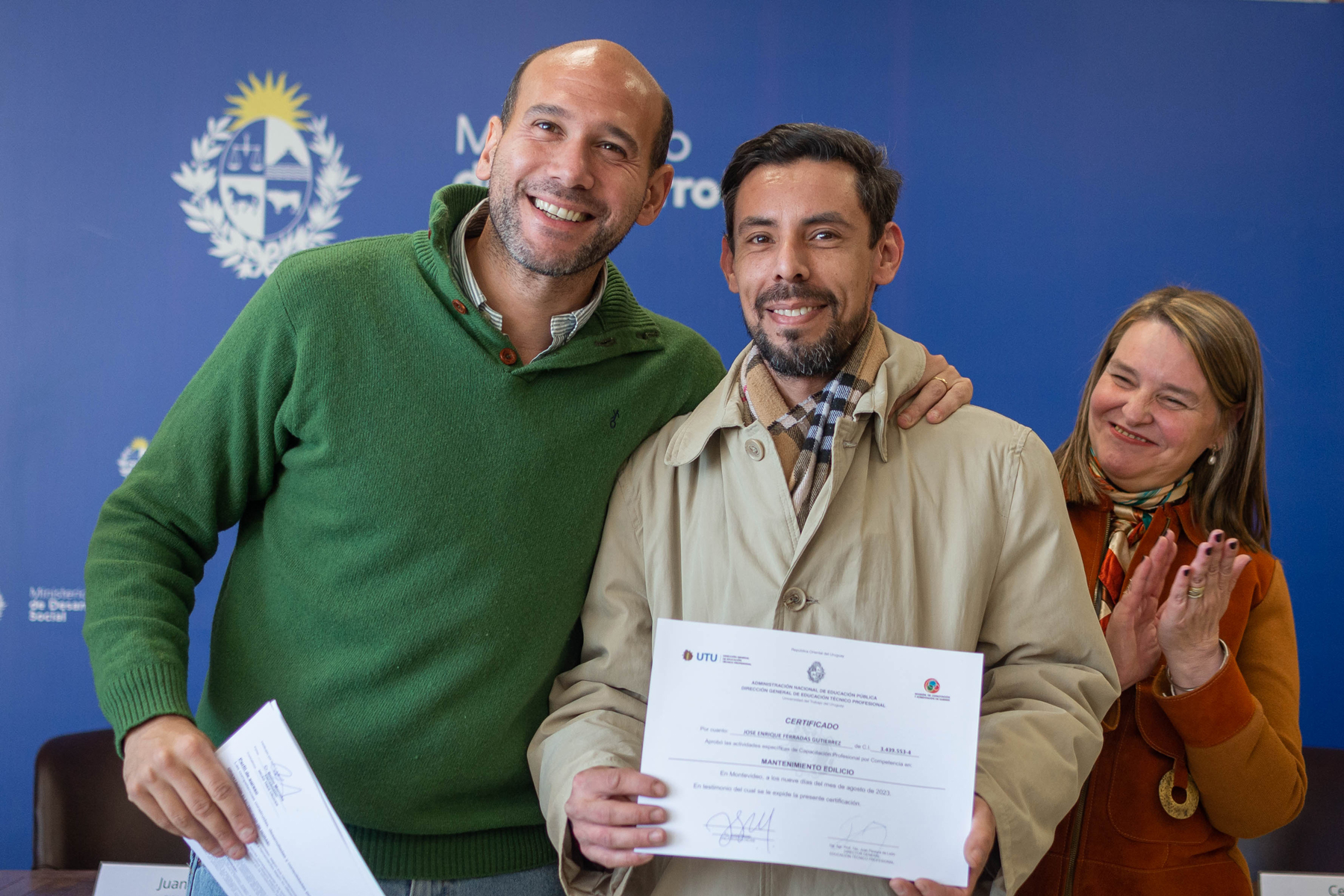 50 personas recibieron sus certificados tras completar el curso de ...