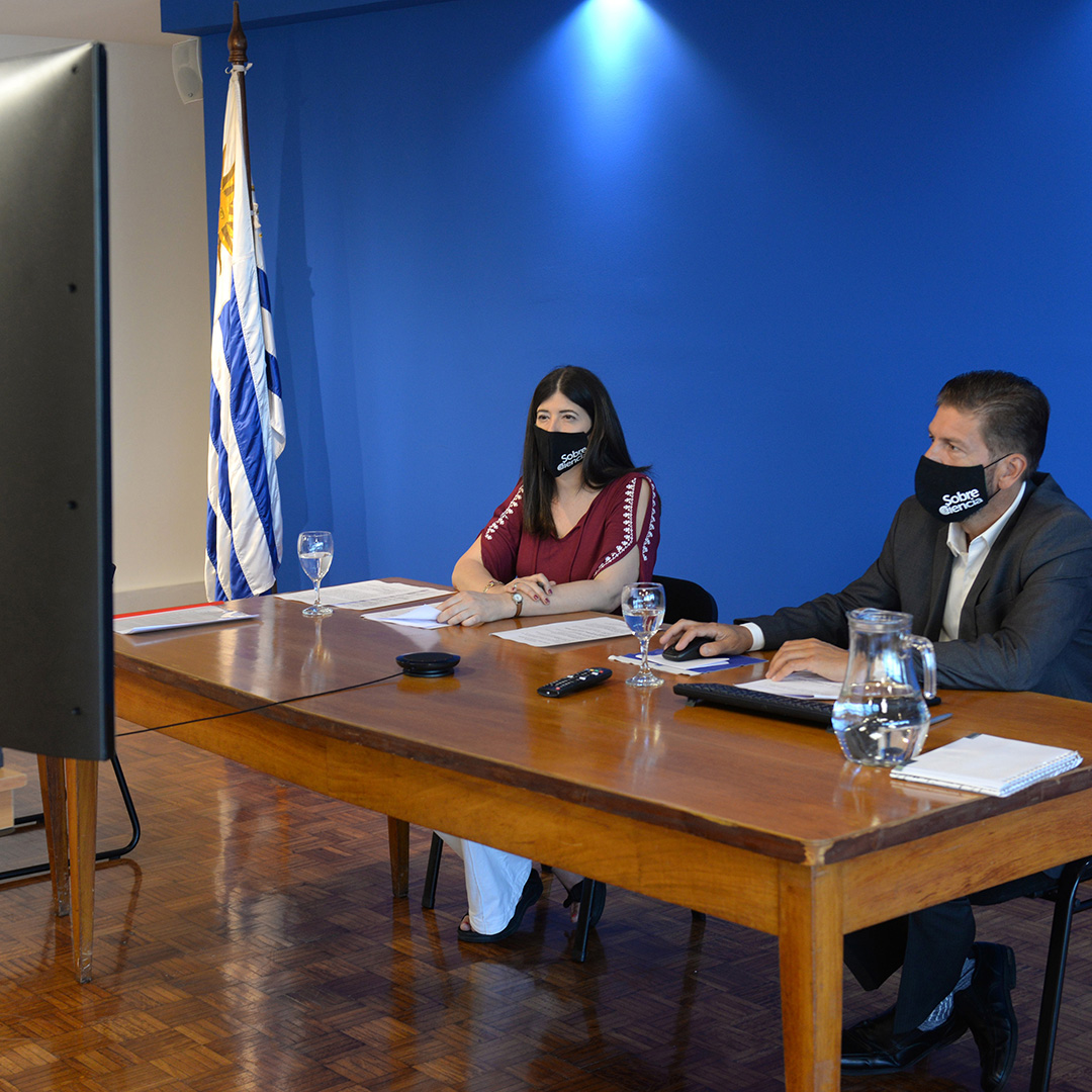 Conversatorio “Por más niñas y mujeres en la ciencia” | MEC