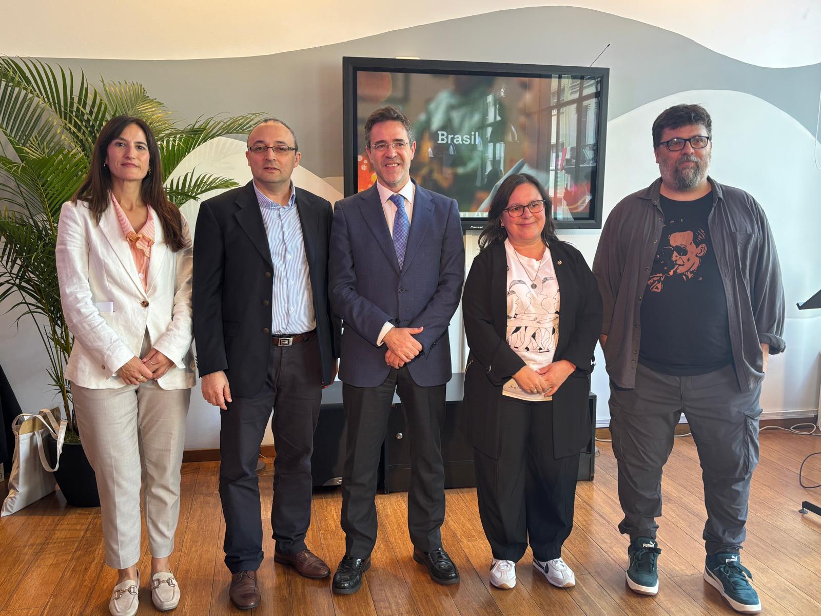 Comienza el Fidae 2025: Uruguay recibe a artistas de seis países en una ...