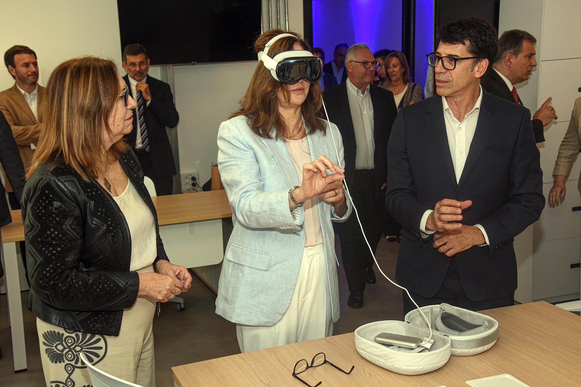 La ministra Facio destacó importancia del Antel Open Digital Lab para ...