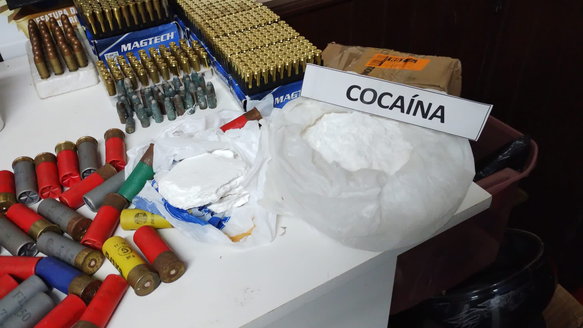 Incautan armas de fuego, municiones y drogas tras allanamientos en Rivera | Ministerio del Interior