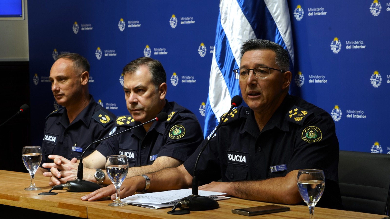 Conferencia de prensa de la Policía Nacional por el triple crimen de La ...