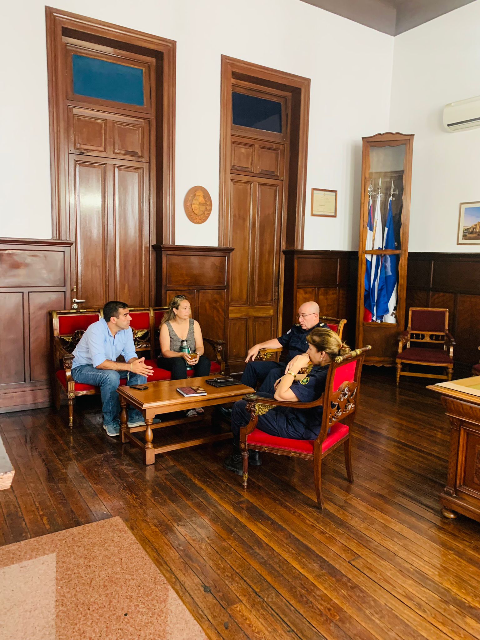Comando de Jefatura de Policía de Flores mantiene reunión de ...
