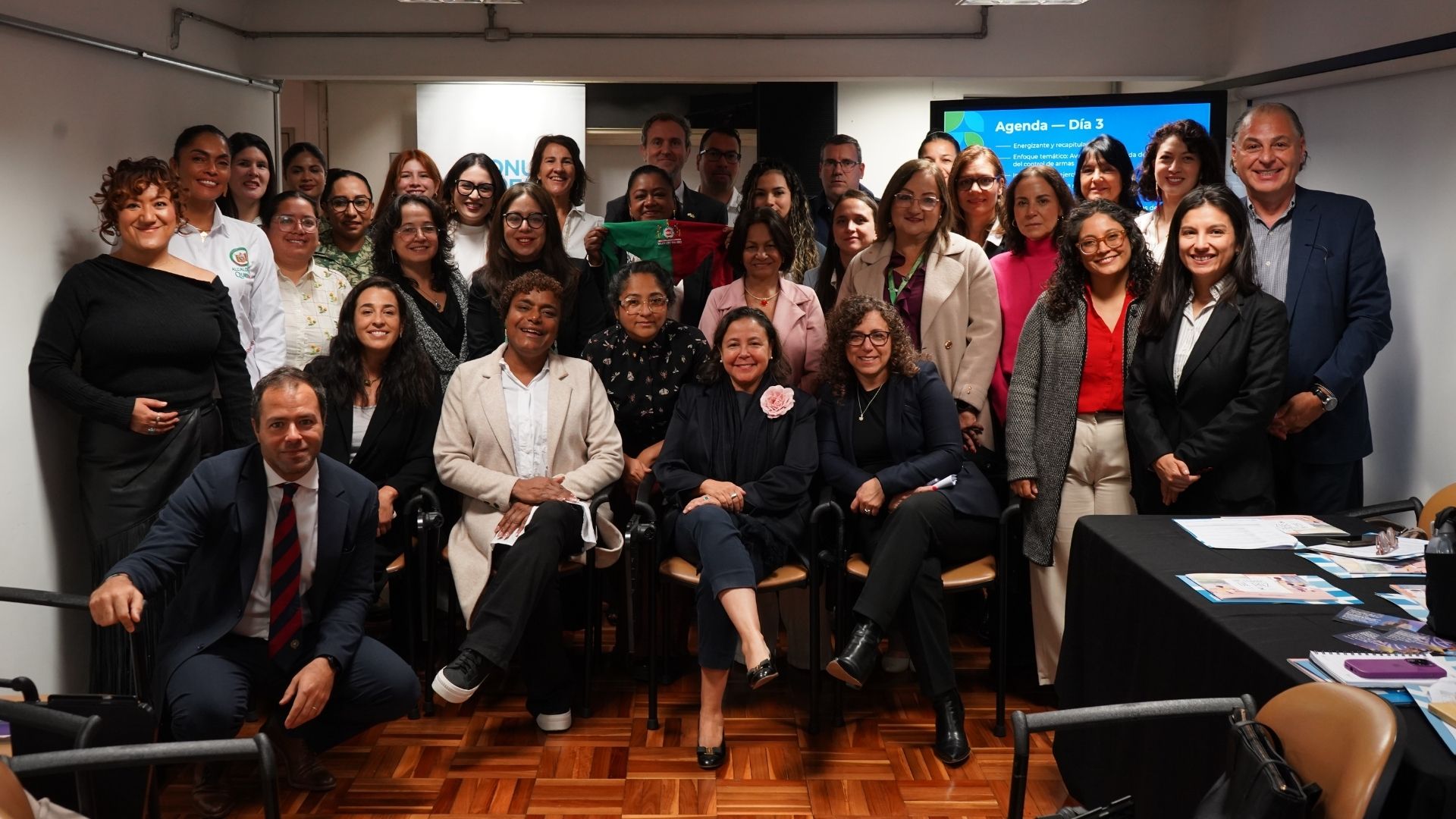 América Latina fortalece la agenda de Mujeres, Paz y Seguridad desde ...