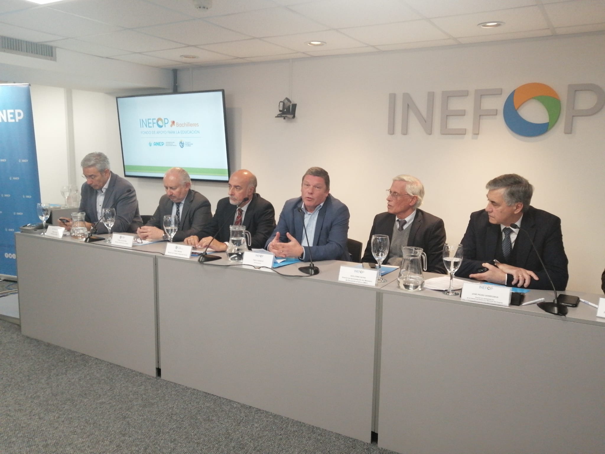 Mieres destacó articulación INEFOP y ANEP para impulsar programa de ...