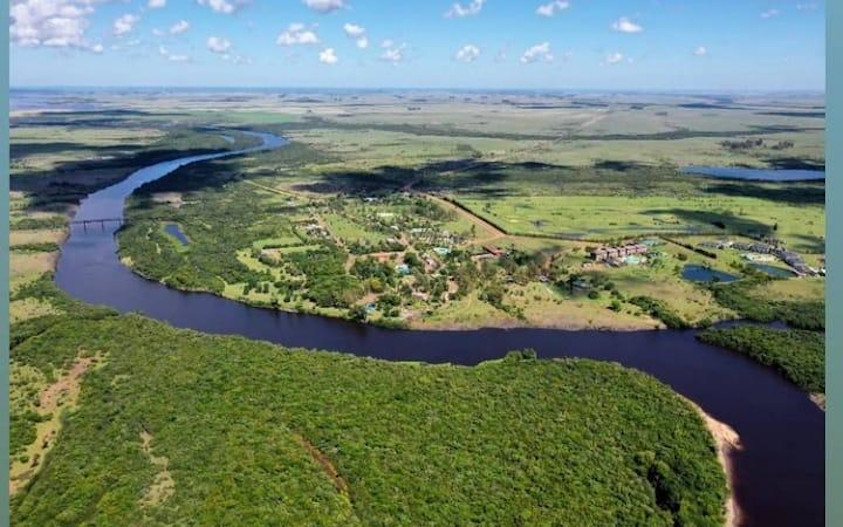 Se inauguró la fotogalería de Termas del Arapey, celebrando sus 80 años ...