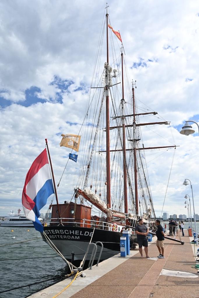 Punta del Este recibe a la expedición Darwin200, recreando la experiencia de Charles Darwin ...