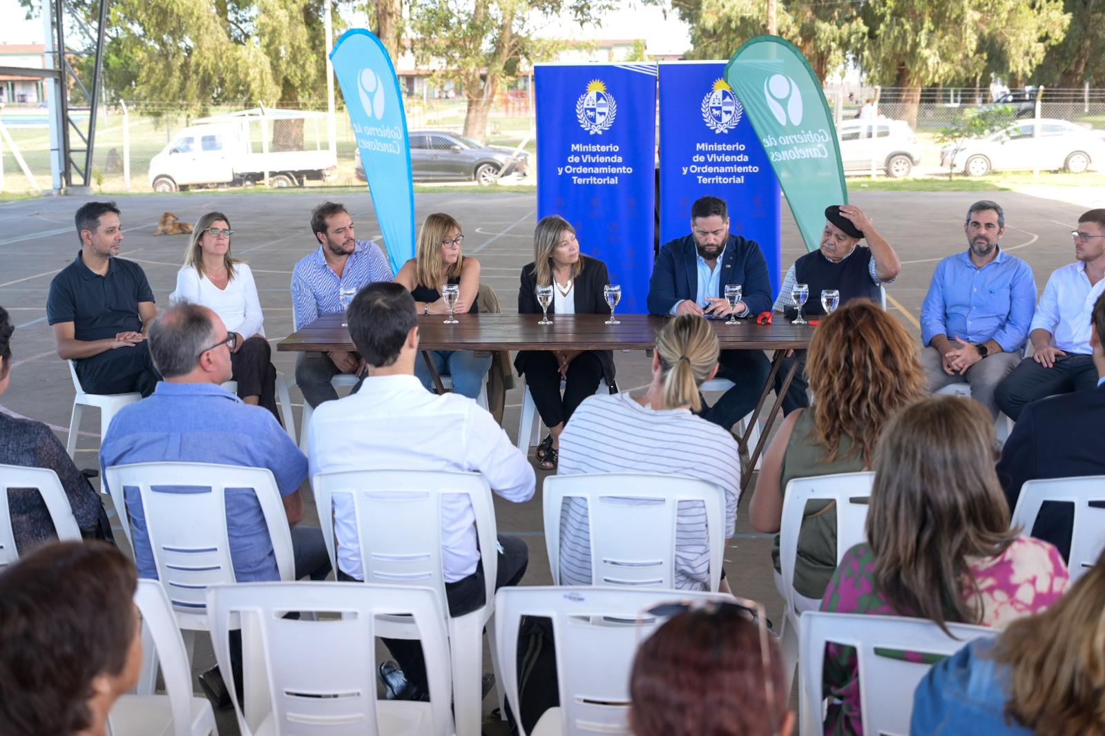 Intensa recorrida de autoridades por Pando y Ciudad de la Costa ...