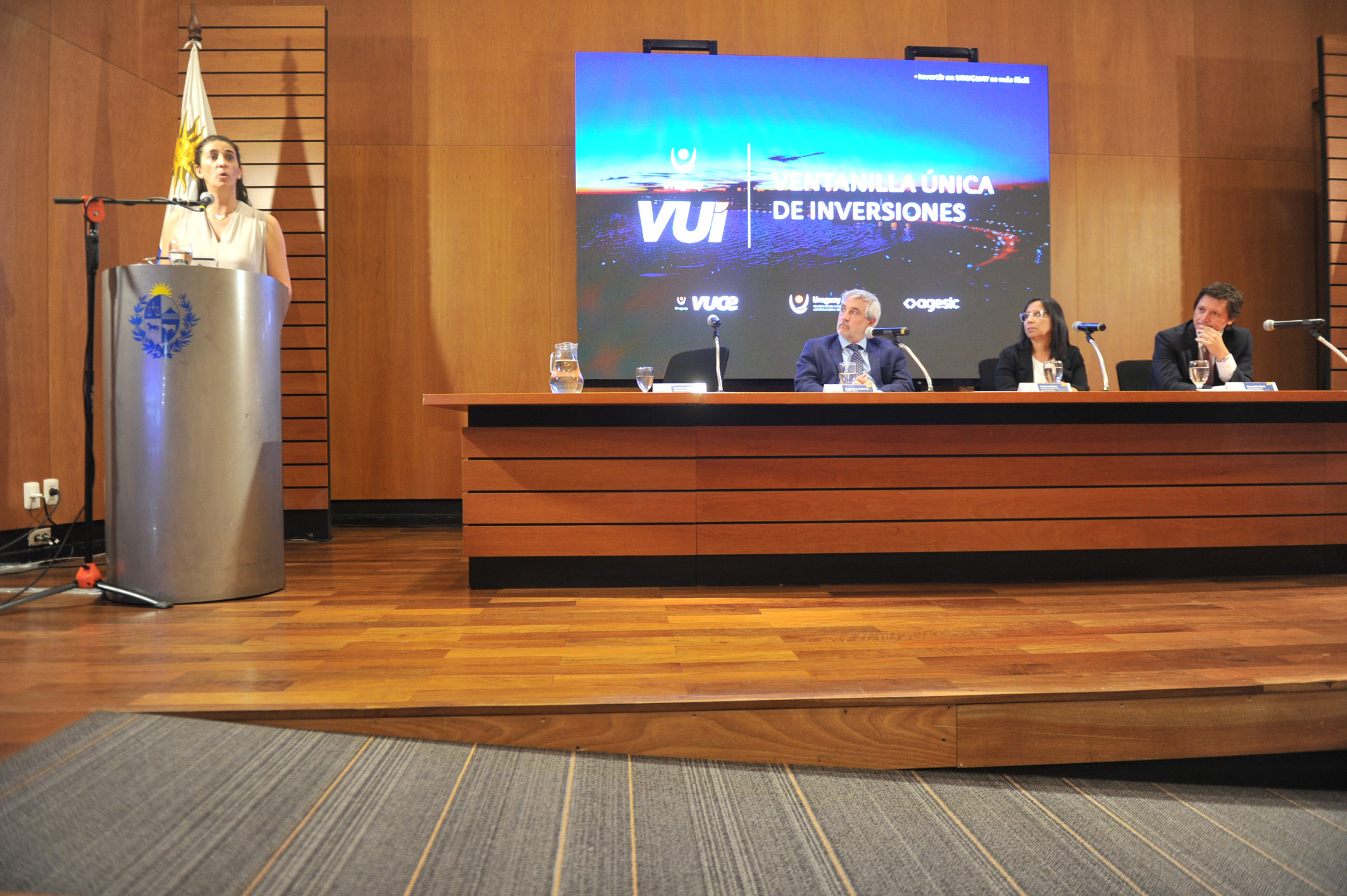 Gobierno presentó la Ventanilla Única de Inversiones | Presidencia Uruguay