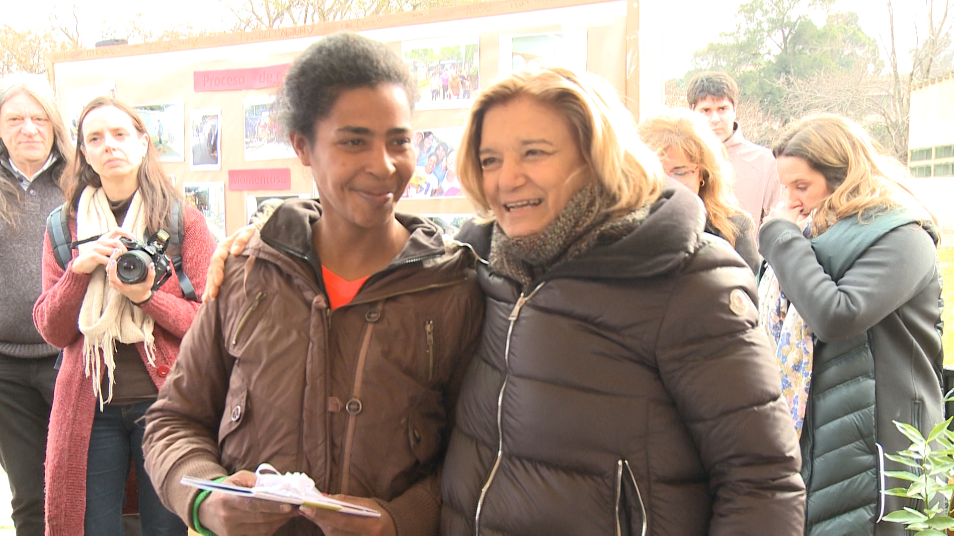 Familias del Plan Juntos reciben 8 viviendas nuevas en el barrio ...