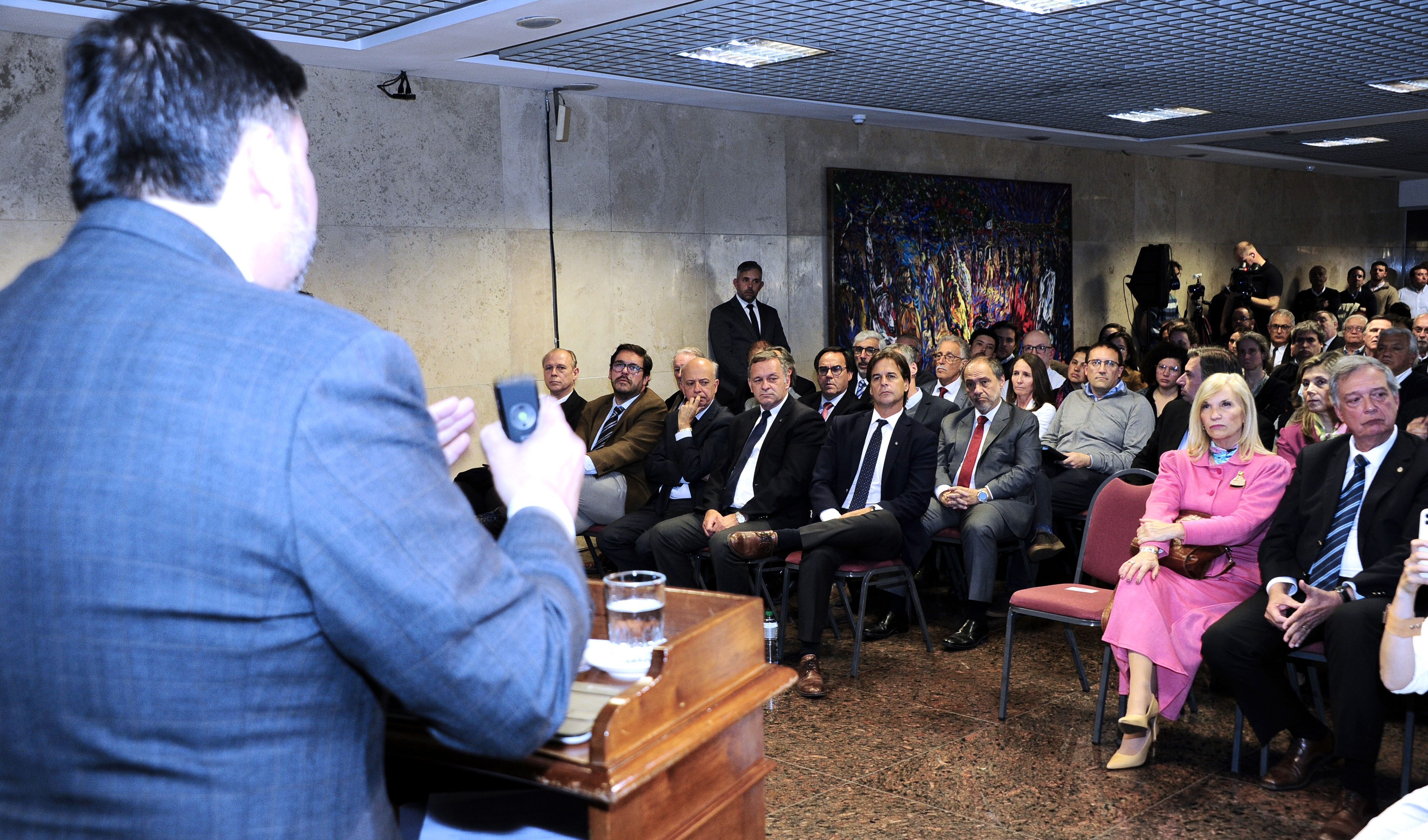 Gobierno presentó avances de herramienta que mide la huella ambiental ...