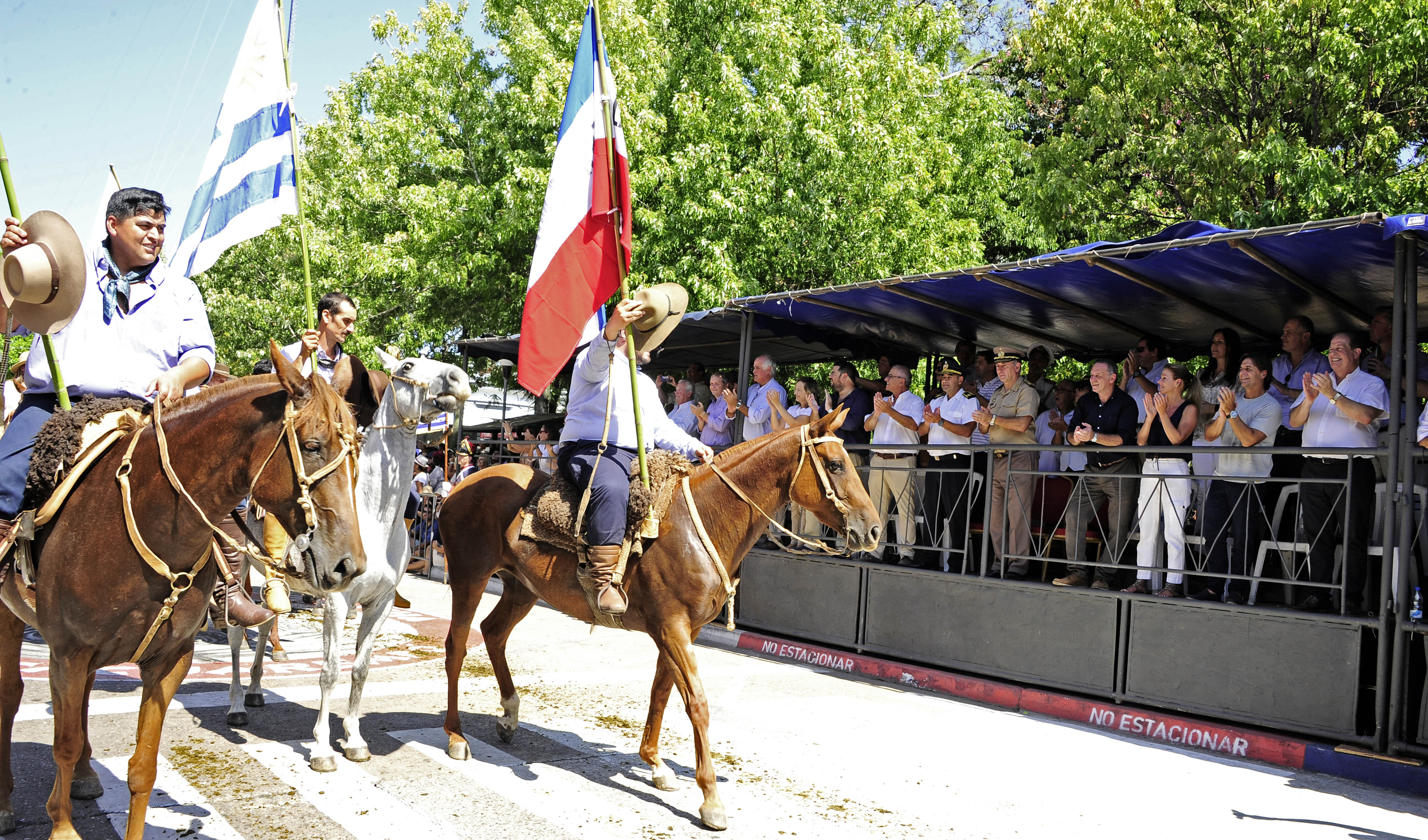 Presidente Lacalle Pou participó en Fiesta de la Patria Gaucha en ...