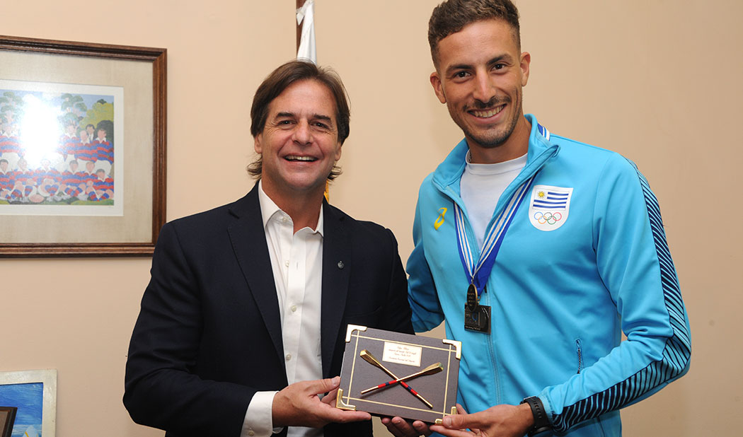 Lacalle Pou mantuvo encuentro con el remero uruguayo Felipe Klüver ...